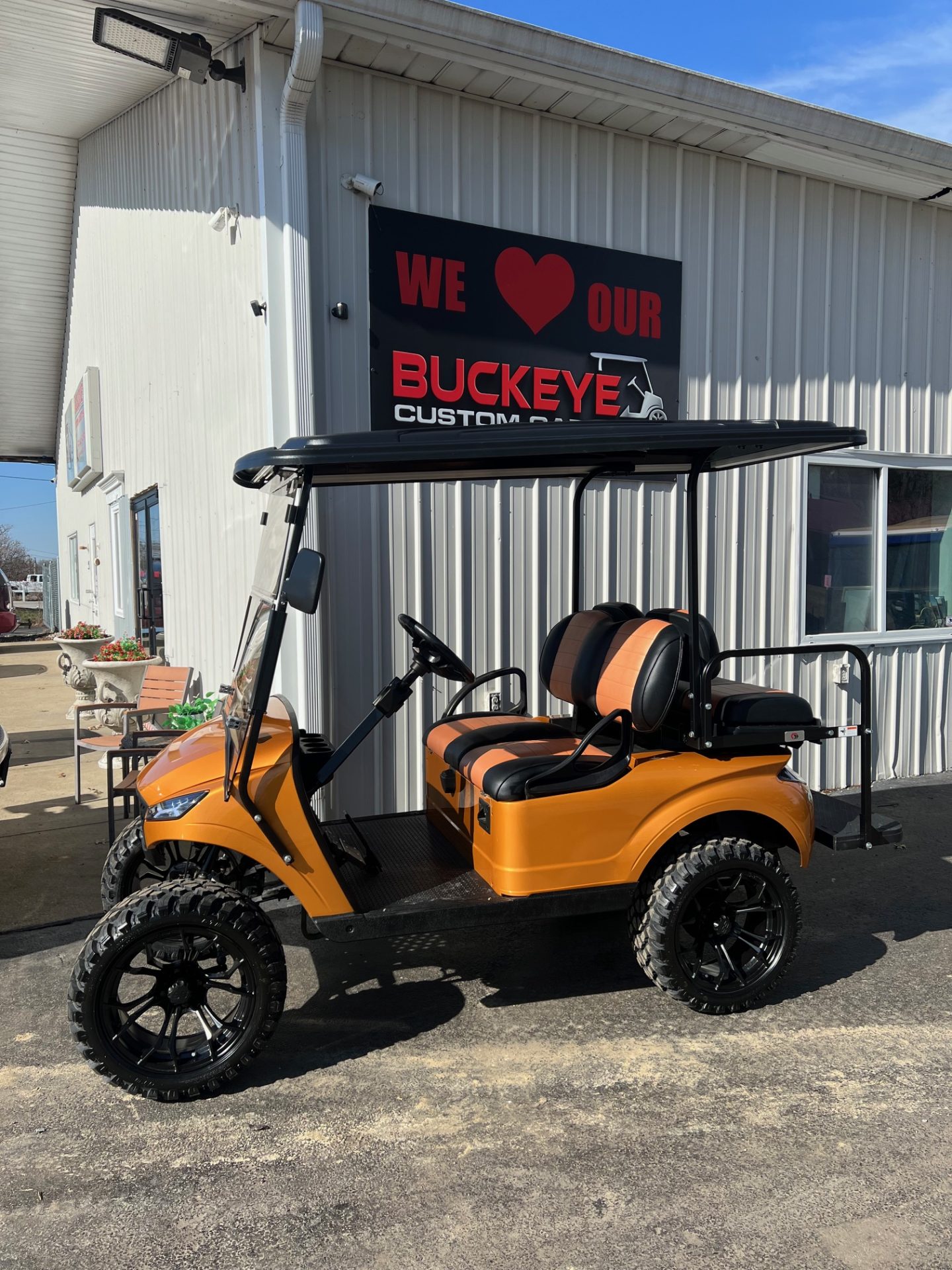 2020 EZGO DESERT GOLD STORM LITHIUM | Buckeye Custom Carts